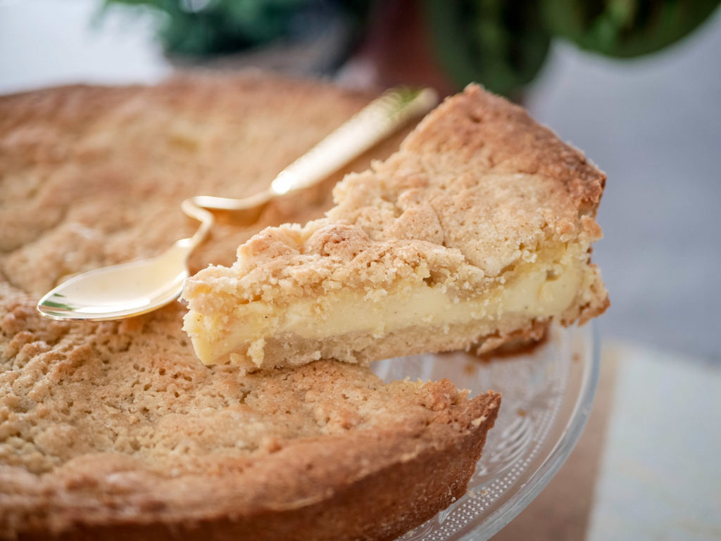 Gâteau basque traditionnel à la crème pâtissière - Framboise & Capucine